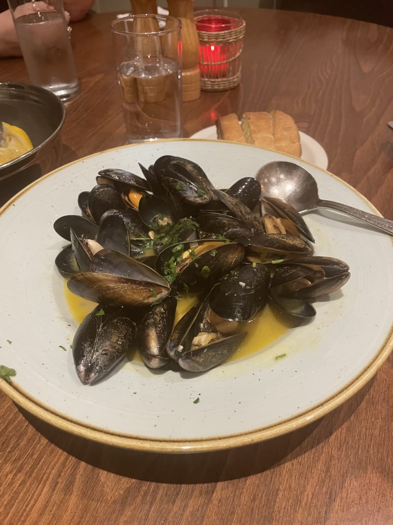 Pinello in Brighton - Menu, openingstijden, prijzen, adres van ...