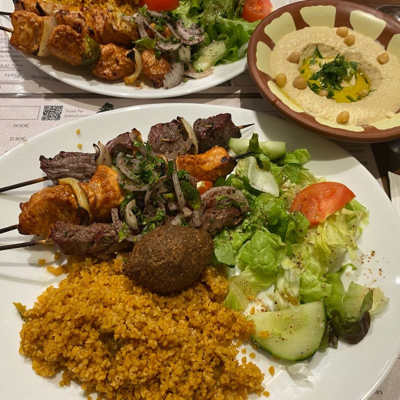 Restaurante Baladna en Paris - Menú 2022, opiniones, precios y reserva ...