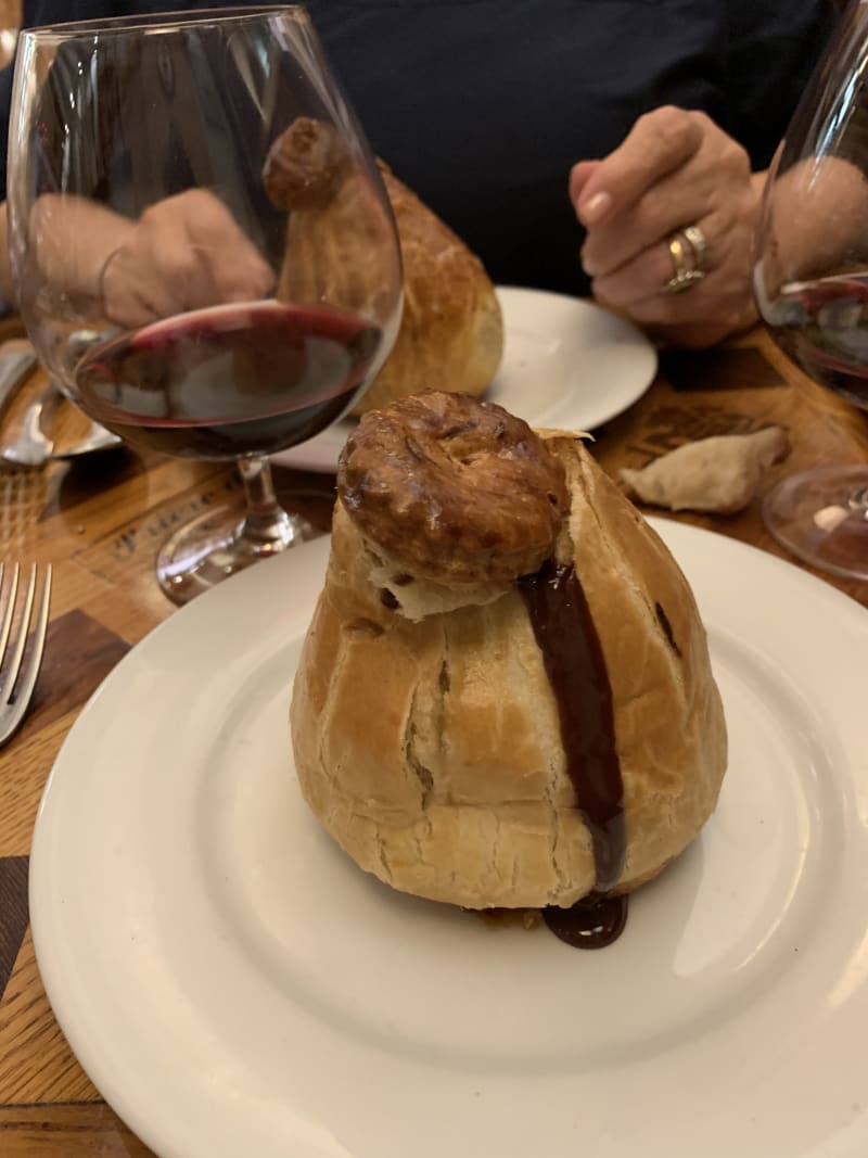 Le P'tit Bougnat in Paris - Restaurant Reviews, Menu and Prices | TheFork