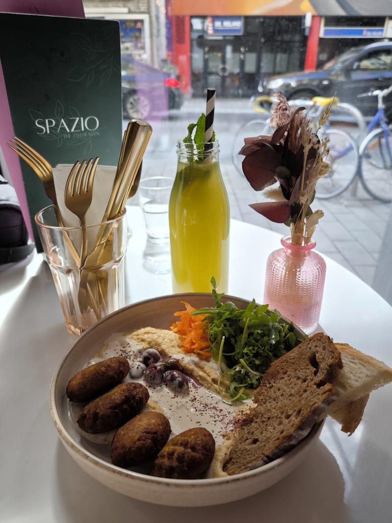 Spazio Cafe & Bistro in Vienna - Restaurant Reviews, Menu and Prices ...