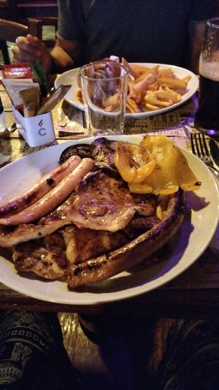La Mole Pub a Torino - Menu, prezzi, immagini, recensioni e indirizzo ...