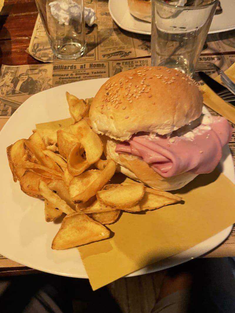 La Mole Pub a Torino - Menu, prezzi, immagini, recensioni e indirizzo ...