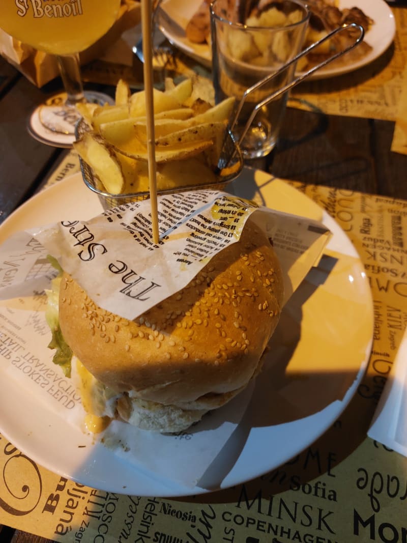 La Mole Pub a Torino - Menu, prezzi, immagini, recensioni e indirizzo ...