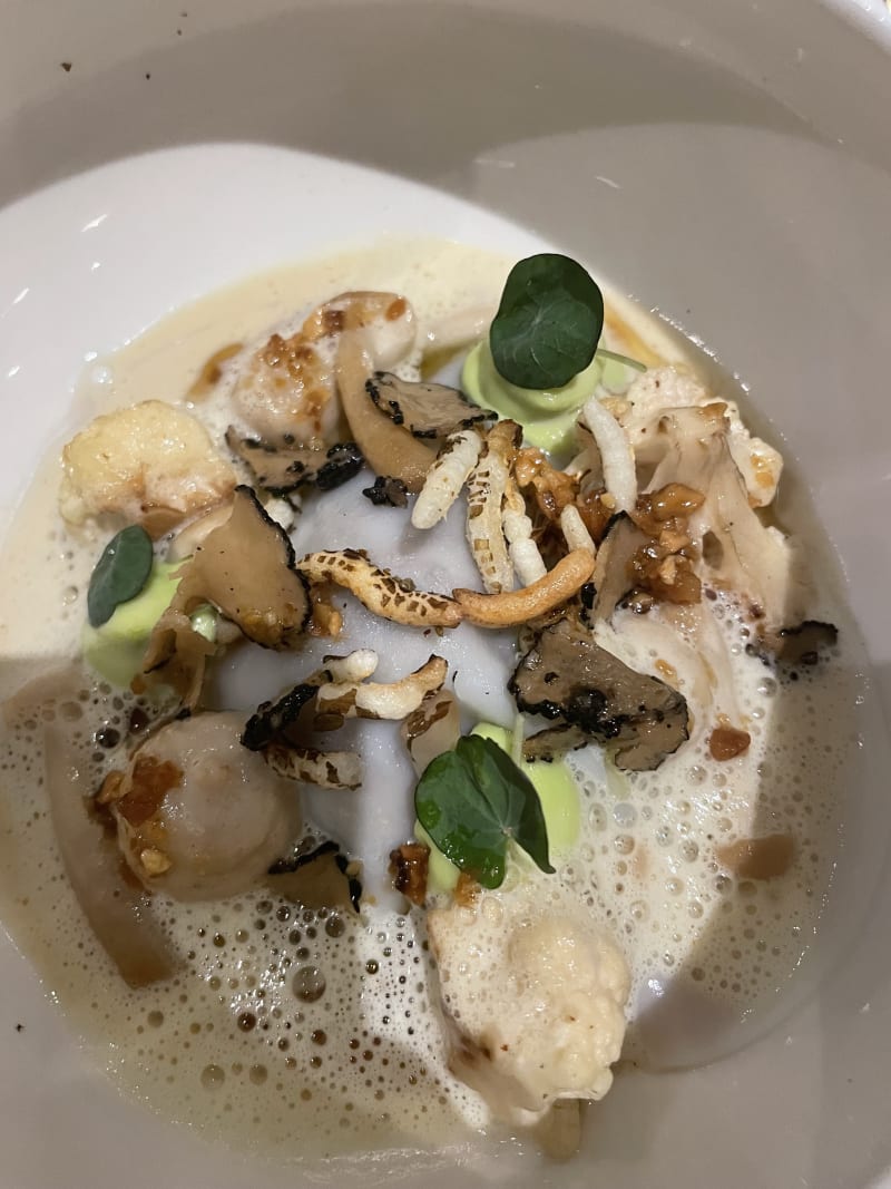 Restaurant Ivory in Nijmegen - Menu, openingstijden, prijzen, adres van ...