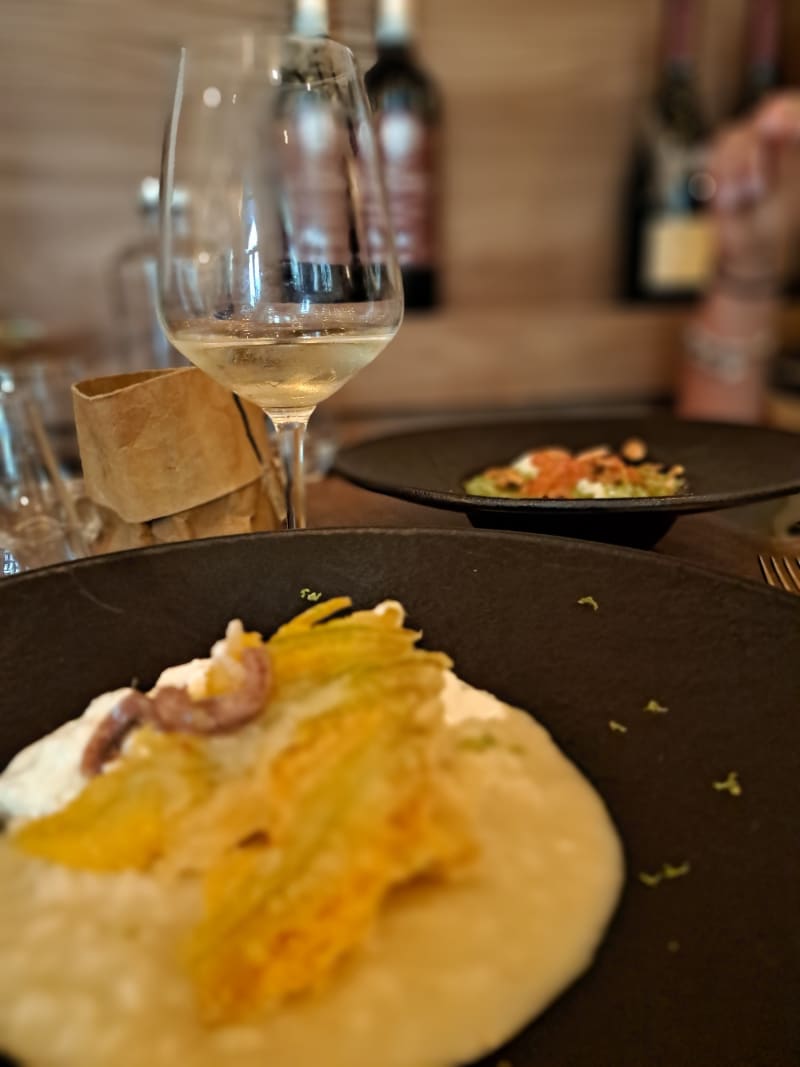 Officina del Riso Marghera a Milano - Menu, prezzi, immagini ...