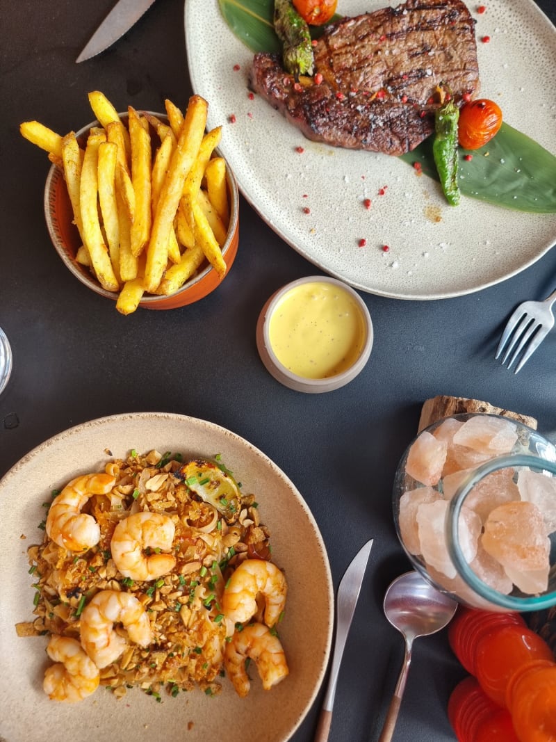 Three House Restaurant in Funchal - Restaurant Reviews, Menus, and ...