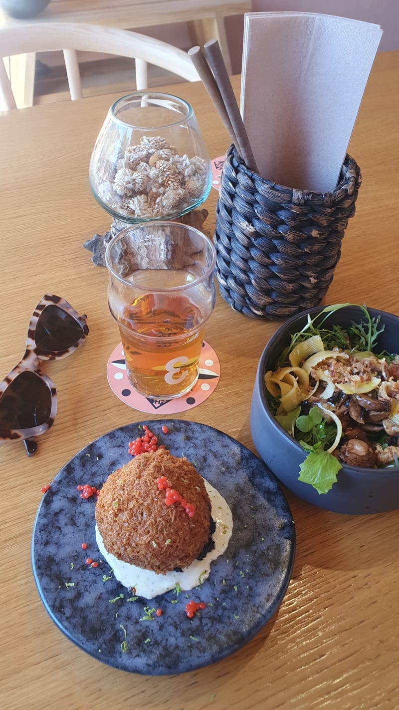 Three House Restaurant in Funchal - Restaurant Reviews, Menu and Prices ...