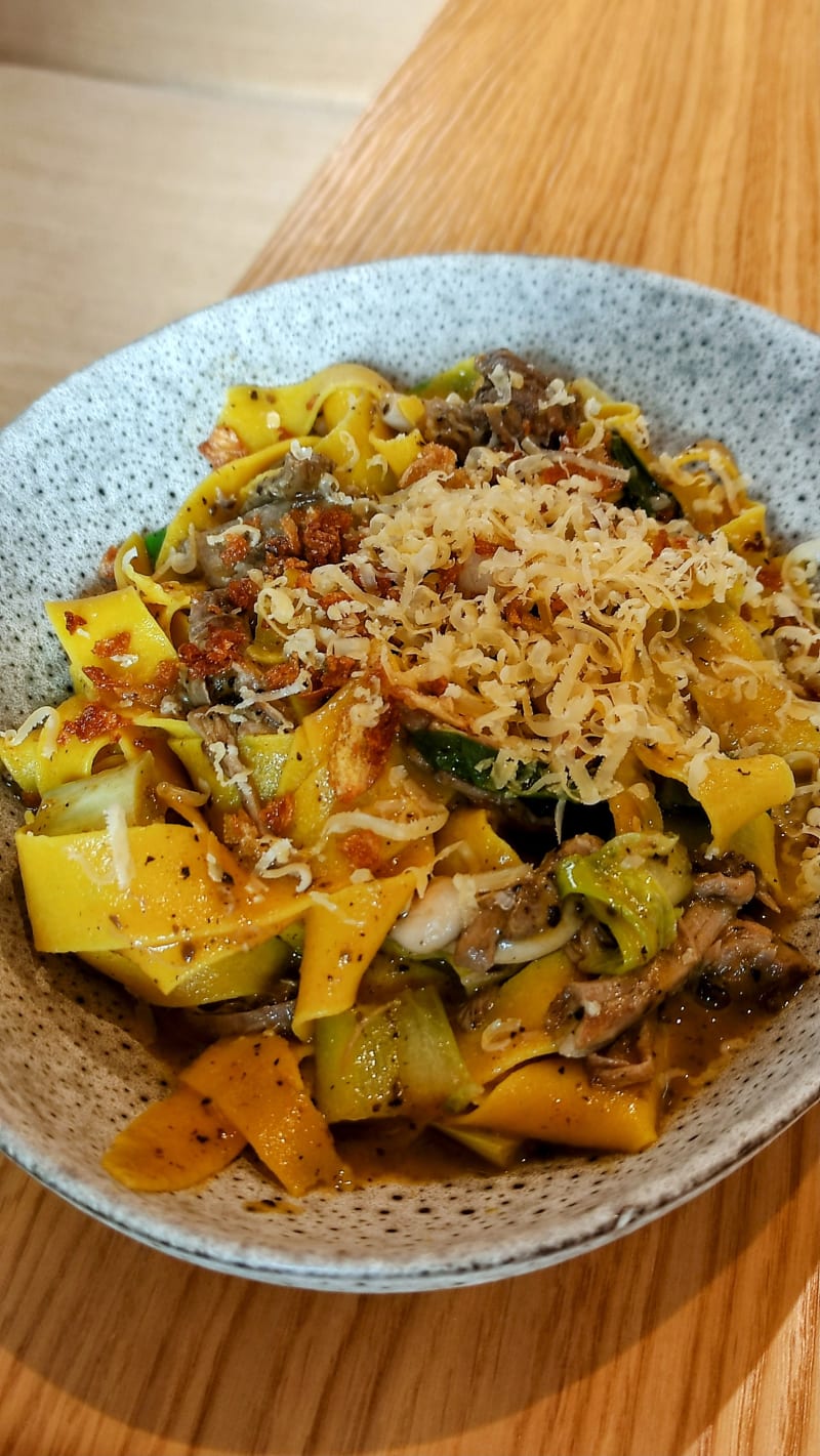Three House Restaurant in Funchal - Restaurant Reviews, Menu and Prices ...
