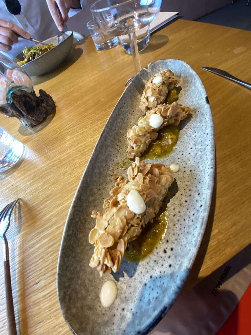 Three House Restaurant in Funchal - Restaurant Reviews, Menu and Prices ...