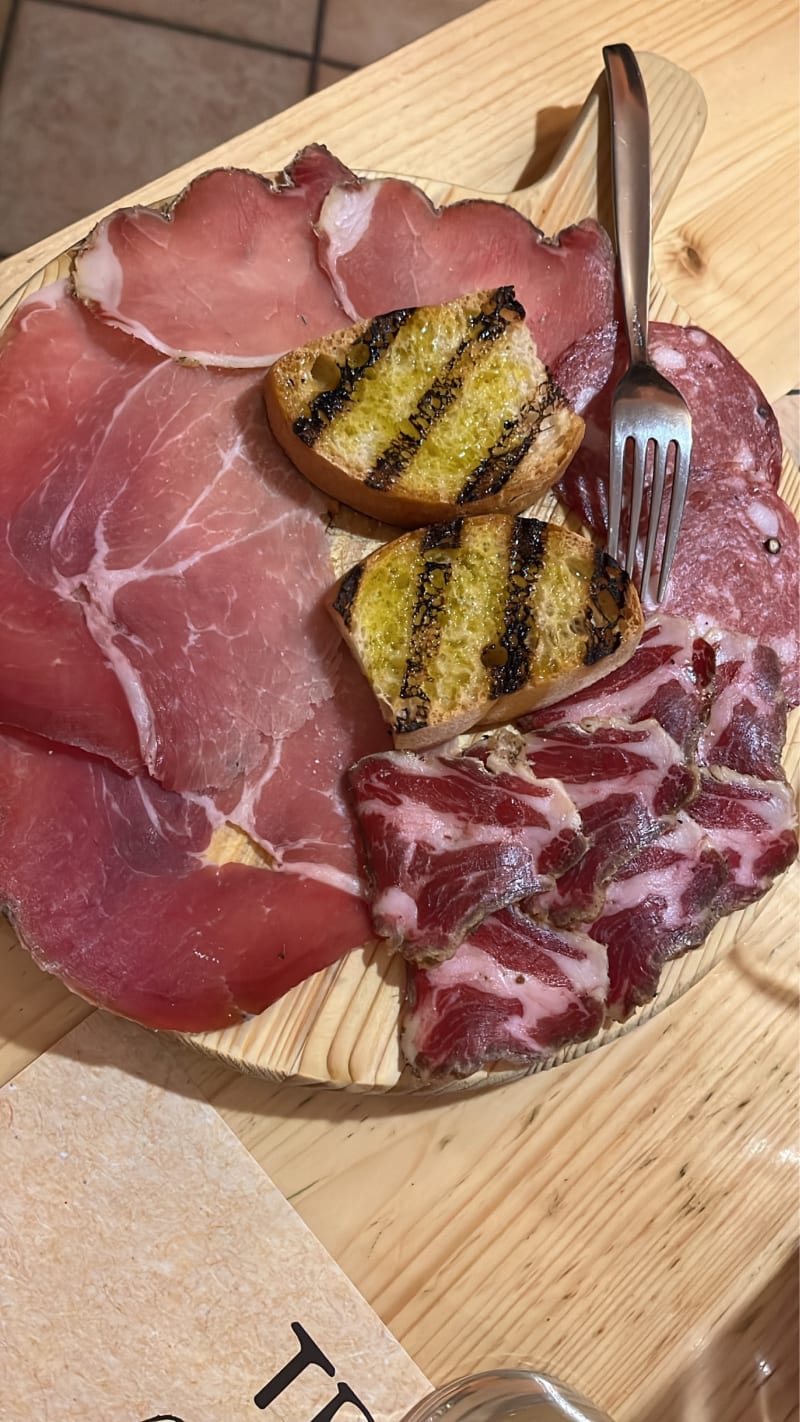 Lo Spuntino Trattoria Griglieria in San Lorenzo Nuovo - Restaurant ...