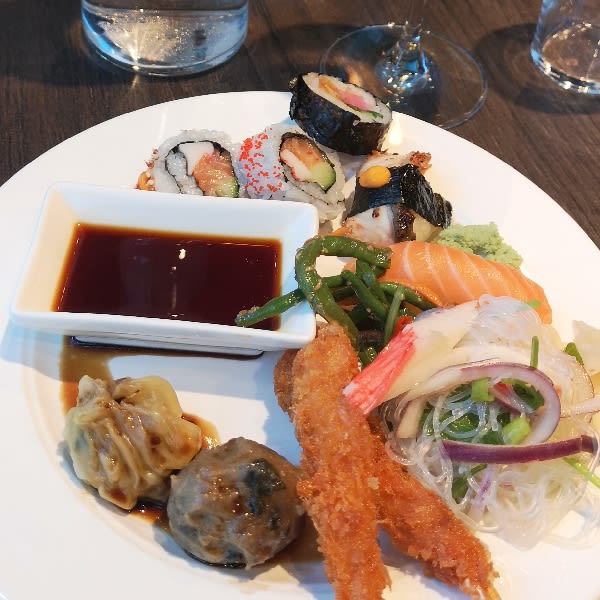 Pong Uppsala i Uppsala - Restaurangens meny, öppettider, bokning ...