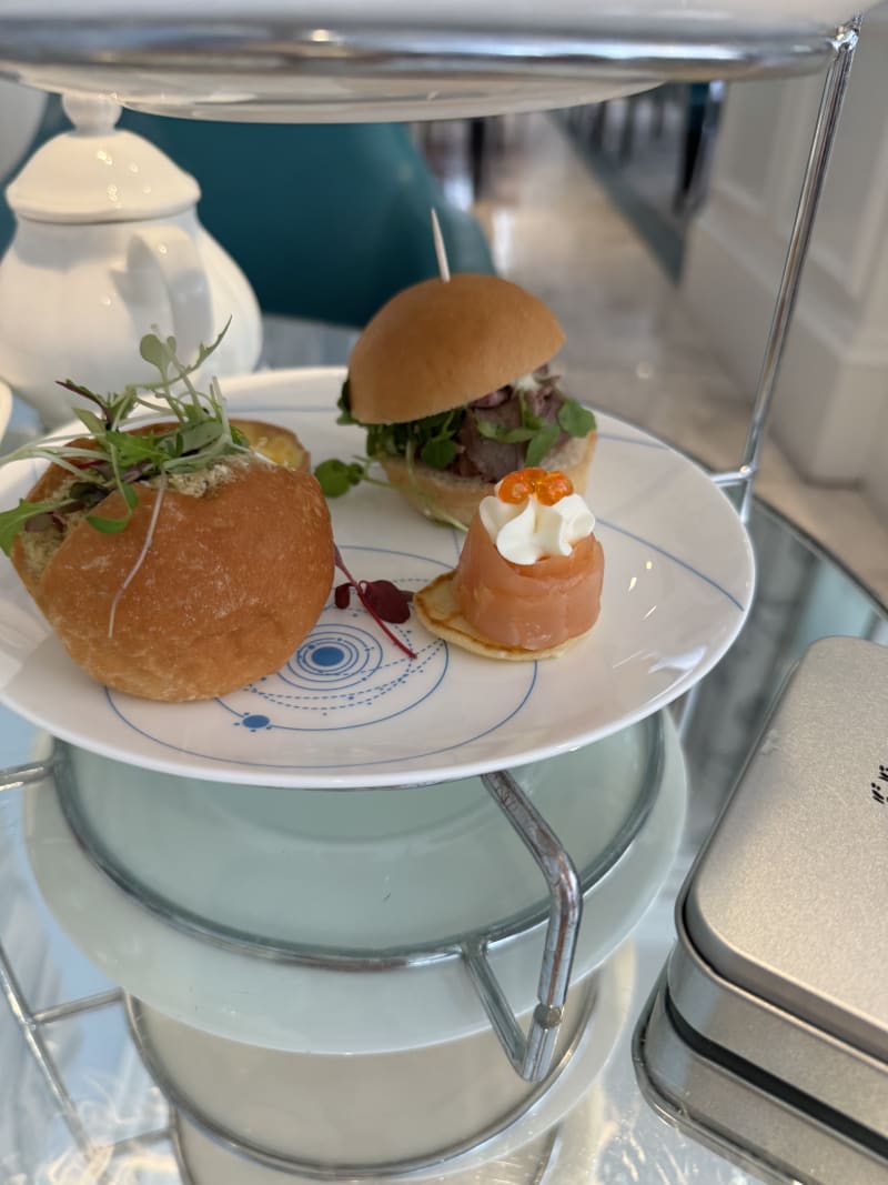 Science Afternoon Tea at The Drawing Rooms in London - Restaurant ...