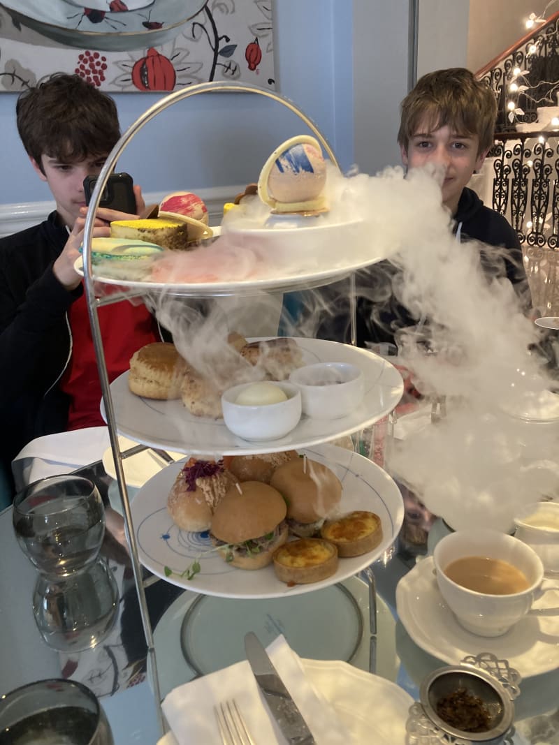 Science Afternoon Tea at The Drawing Rooms in London - Restaurant ...