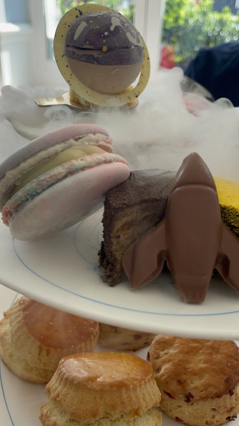 Science Afternoon Tea at The Drawing Rooms in London - Restaurant ...