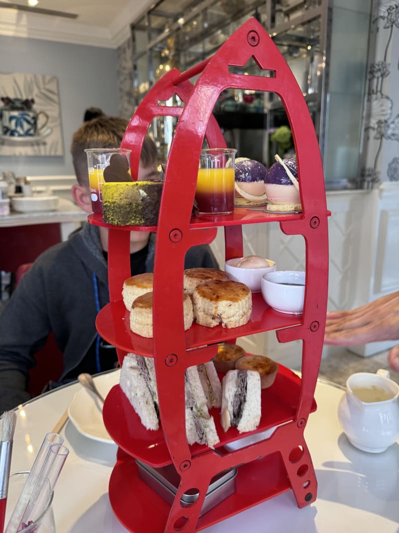 Science Afternoon Tea at The Drawing Rooms in London - Restaurant ...