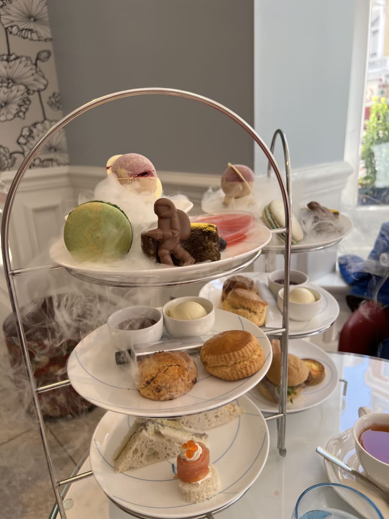 Science Afternoon Tea at The Drawing Rooms in London - Restaurant ...