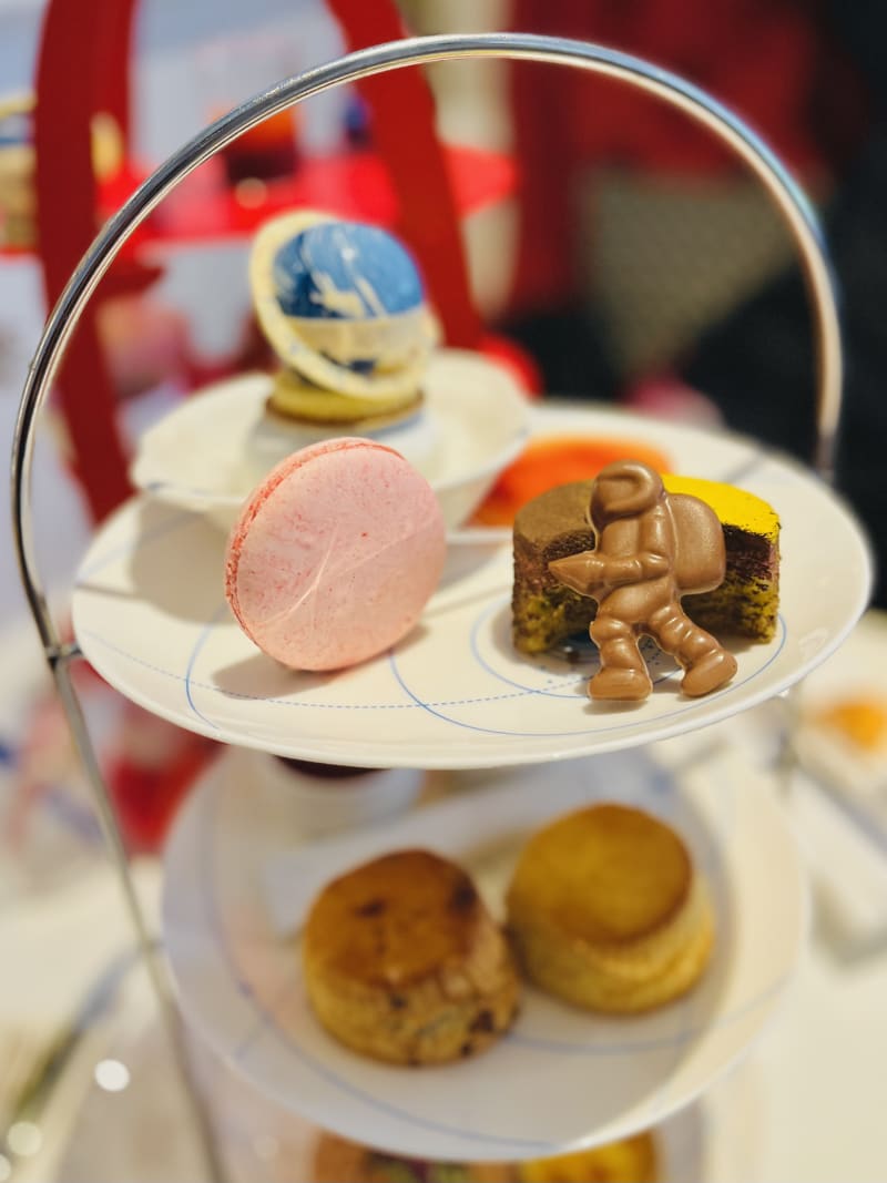 Science Afternoon Tea at The Drawing Rooms in London - Restaurant ...