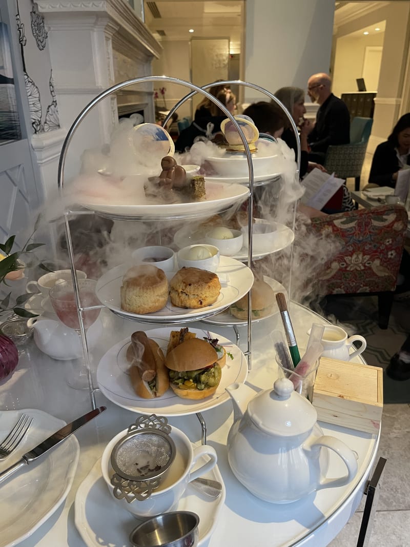 Science Afternoon Tea at The Drawing Rooms in London - Restaurant ...