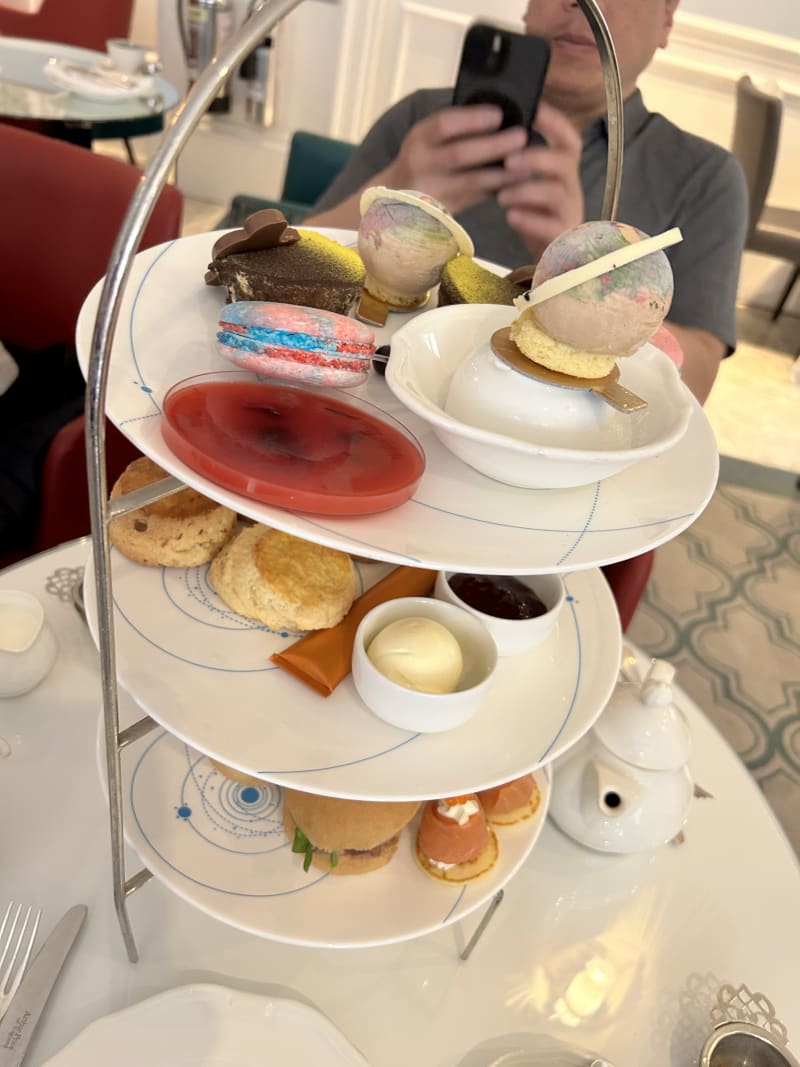 Science Afternoon Tea at The Drawing Rooms in London - Restaurant ...
