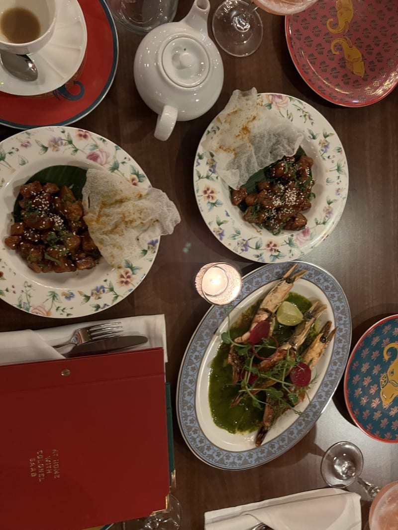 Colonel Saab Trafalgar Square in London - Restaurant Reviews, Menus ...