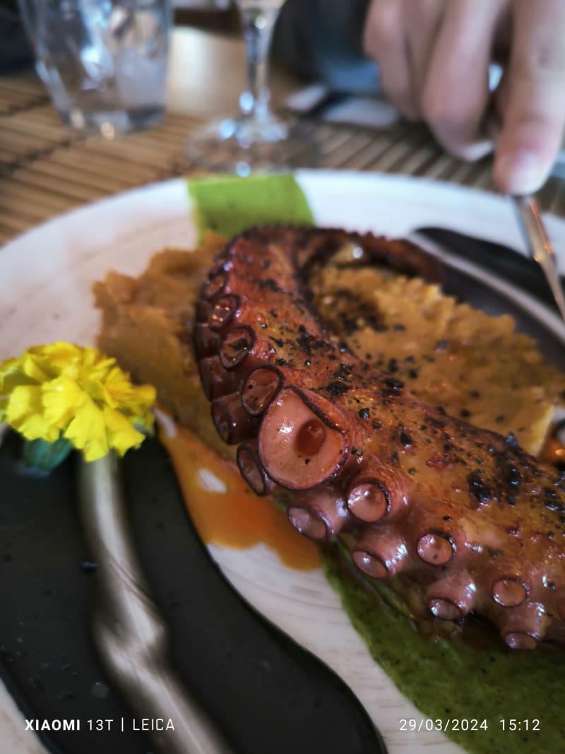 Restaurant Yebra Gastrobar à A Coruña - Menu, avis, prix et réservation ...