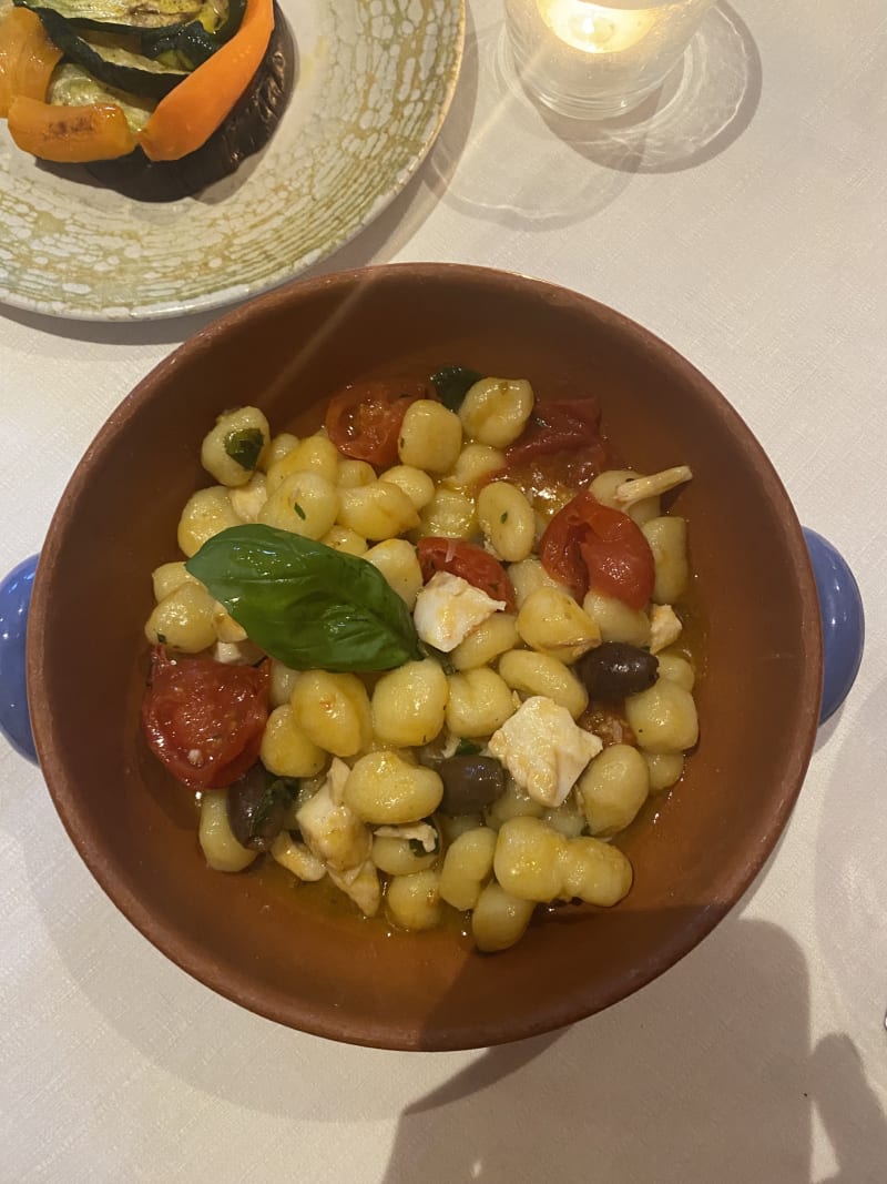 La Porta Rossa a Milano - Menu, prezzi, immagini, recensioni e ...