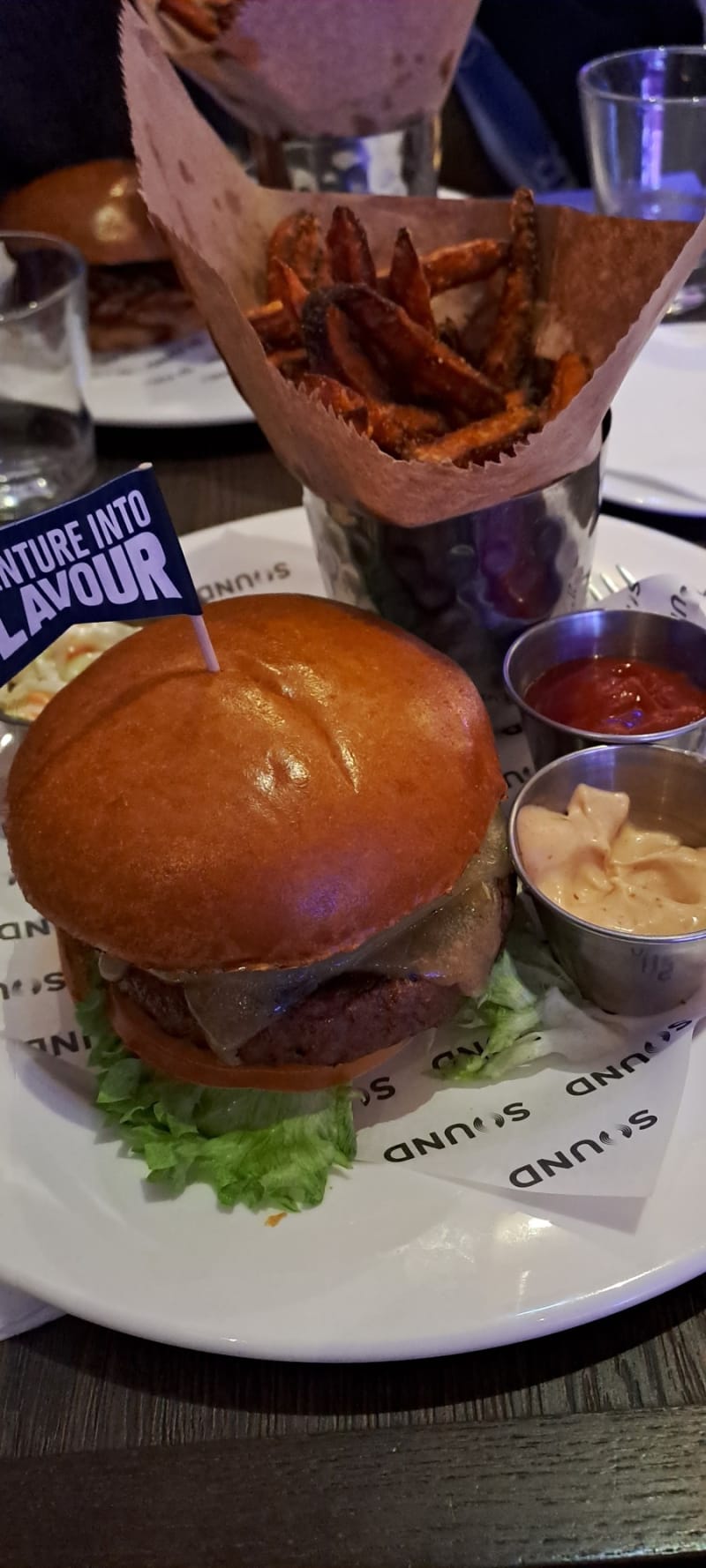 SOUND Cafe in London - Restaurant Reviews, Menus, and Prices | TheFork