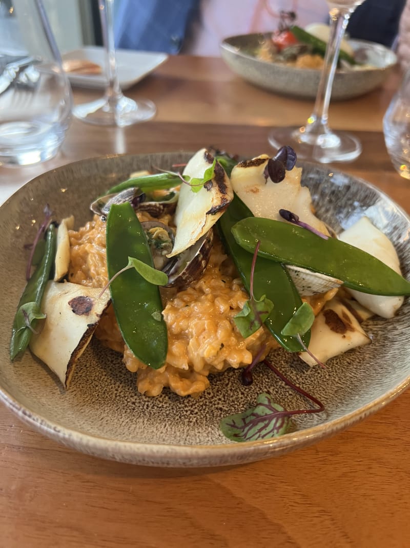 La Villa Madrigal in Carry-le-Rouet - Restaurant Reviews, Menus, and ...