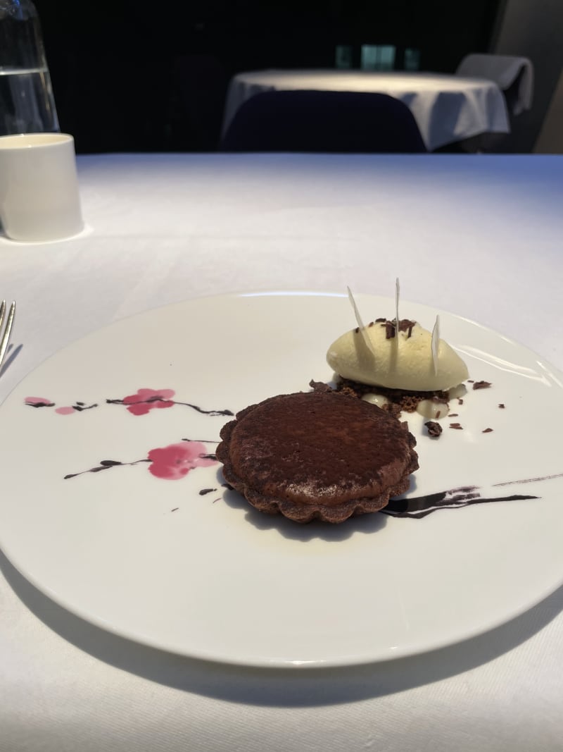 Angler in London - Restaurant Reviews, Menu and Prices | TheFork