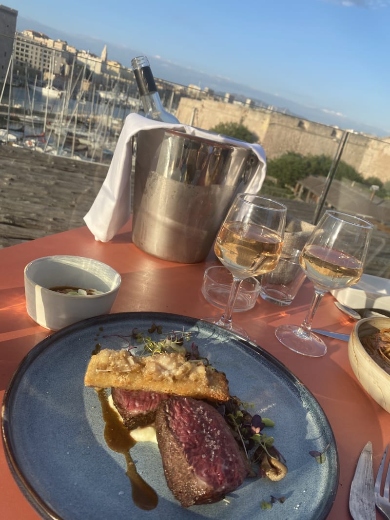 Azur Rooftop by Rowing Club in Marseille - Restaurant Reviews, Menus ...