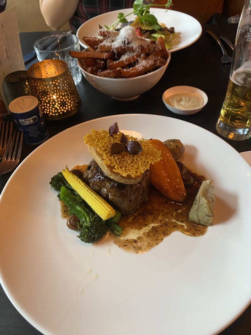 Bar Bistro Felien in Haarlem - Menu, openingstijden, prijzen, adres van ...