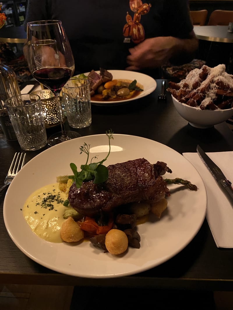 Bar Bistro Felien in Haarlem - Menu, openingstijden, prijzen, adres van ...