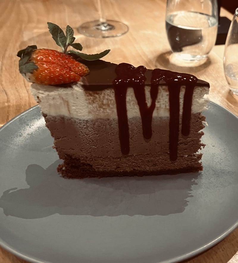 SIXTA Restaurant- Bar in Wien - Bewertungen, Speisekarte und Preise ...