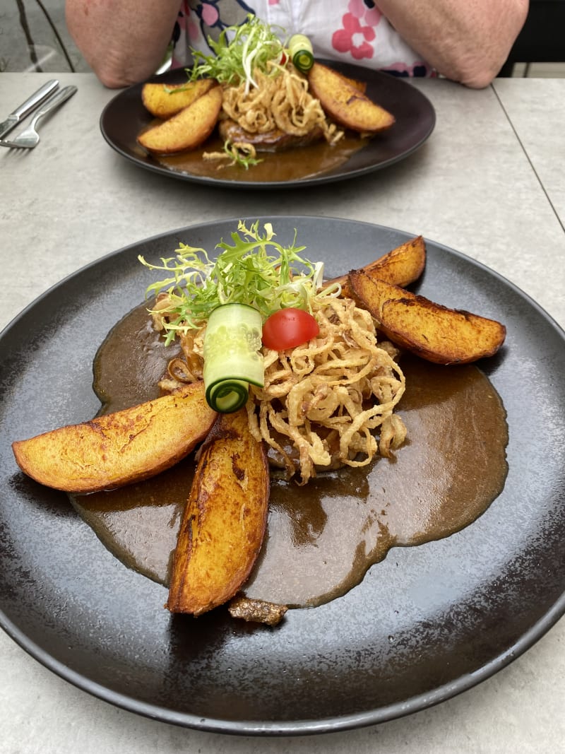 SIXTA Restaurant- Bar in Wien - Bewertungen, Speisekarte und Preise ...