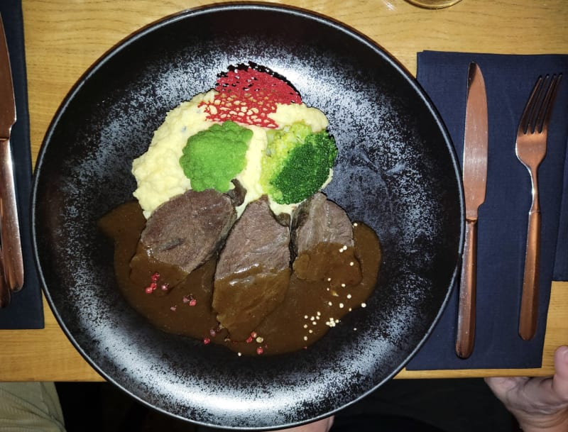 SIXTA Restaurant- Bar in Vienna - Restaurant Reviews, Menu and Prices ...