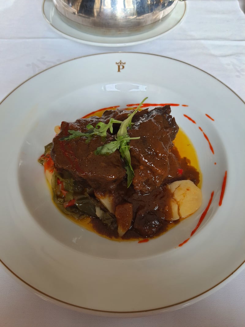 Restaurante Parador de Santillana Gil Blas em Santillana Del Mar ...