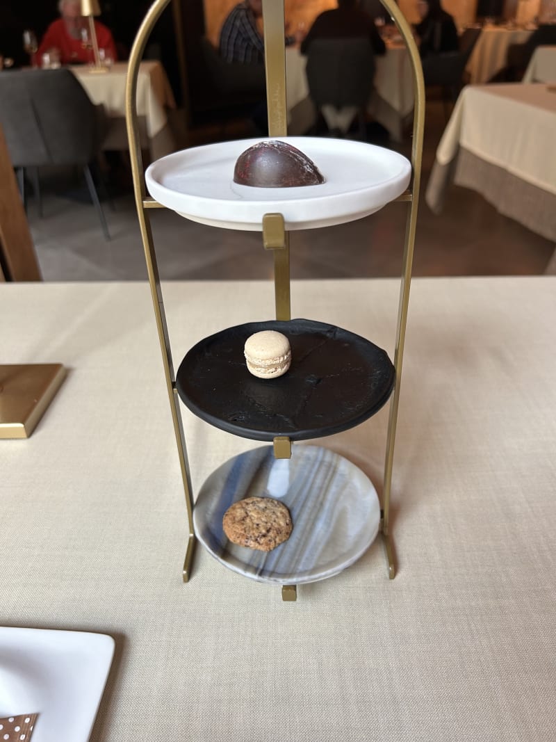 Restaurante Abantal en Sevilla - Menú 2024, opiniones, precios y ...
