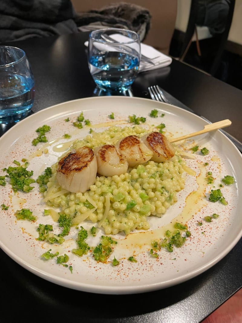 Restaurant Le Carré Blanc à Saint-Herblain - Menu, avis, prix et ...