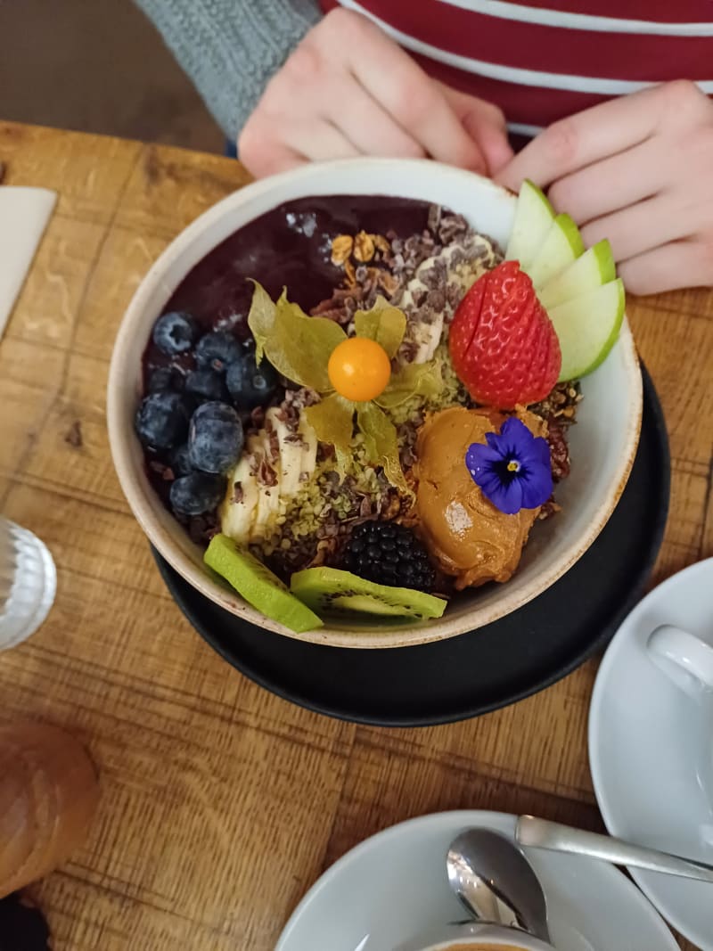 Nord Coast Coffee Roastery Deichstrasse in Hamburg - Restaurant Reviews ...