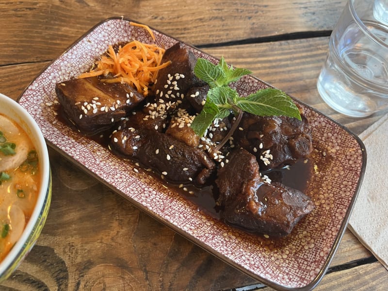 Restaurant Banoi Vinaigriers à Paris - Menu, avis, prix et réservation ...