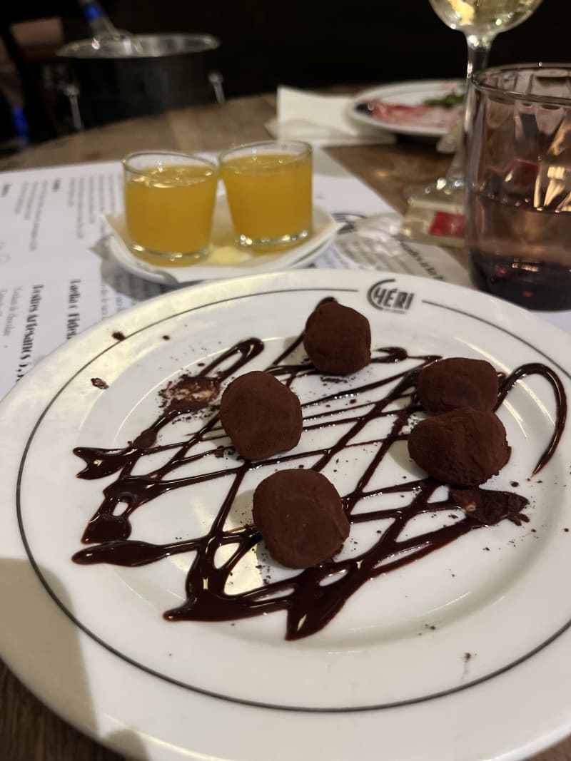 Restaurante Secret Tapas en Barcelona - Menú 2024, opiniones, precios y ...