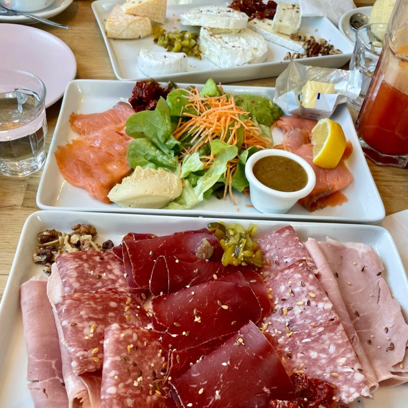 Restaurant Café Milo à Nyon - Menu, avis, prix et réservation | TheFork