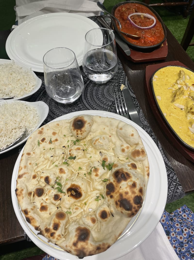 TAJ MAHAL PARIS CENTRE in Paris - Restaurant Reviews, Menu and Prices ...