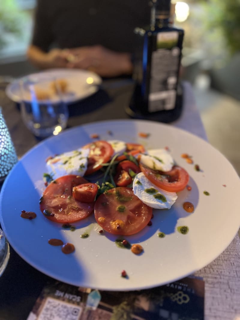 The Hive Rooftop Restaurant a Roma - Menu, prezzi, immagini, recensioni ...