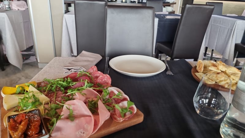 The Hive Rooftop Restaurant a Roma - Menu, prezzi, immagini, recensioni ...