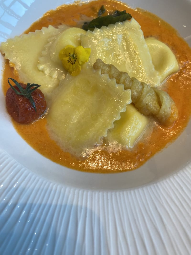 Volare Bar & Restaurant by "UNA cucina" in Cerro Maggiore - Restaurant ...