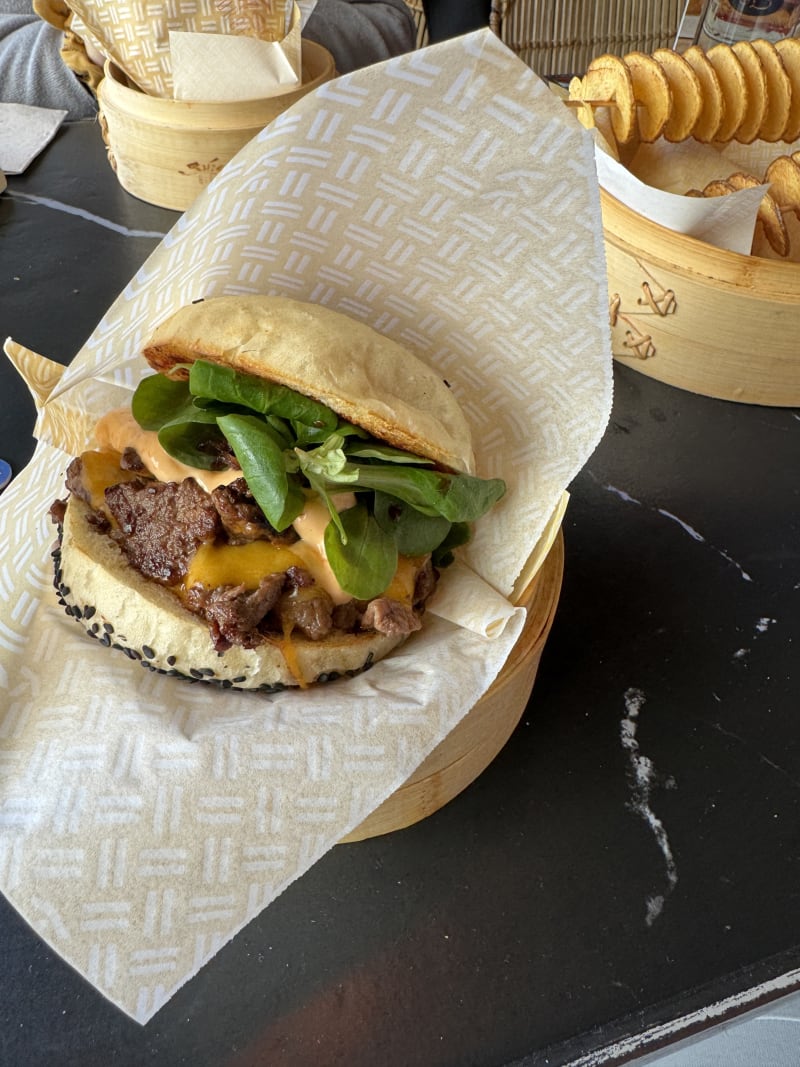 Shiso Burger in Lisbon - Restaurant Reviews, Menus, and Prices | TheFork