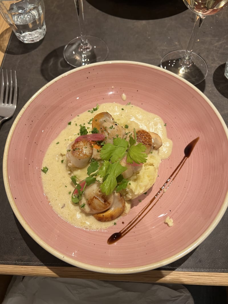 La Bonne Table in Villers-sur-Mer - Restaurant Reviews, Menu and Prices ...