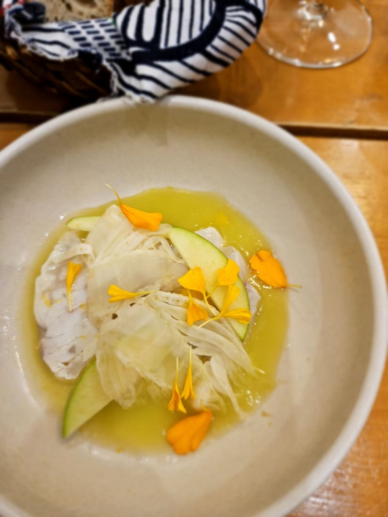 Restaurant Le Layon à Paris - Menu, avis, prix et réservation | TheFork