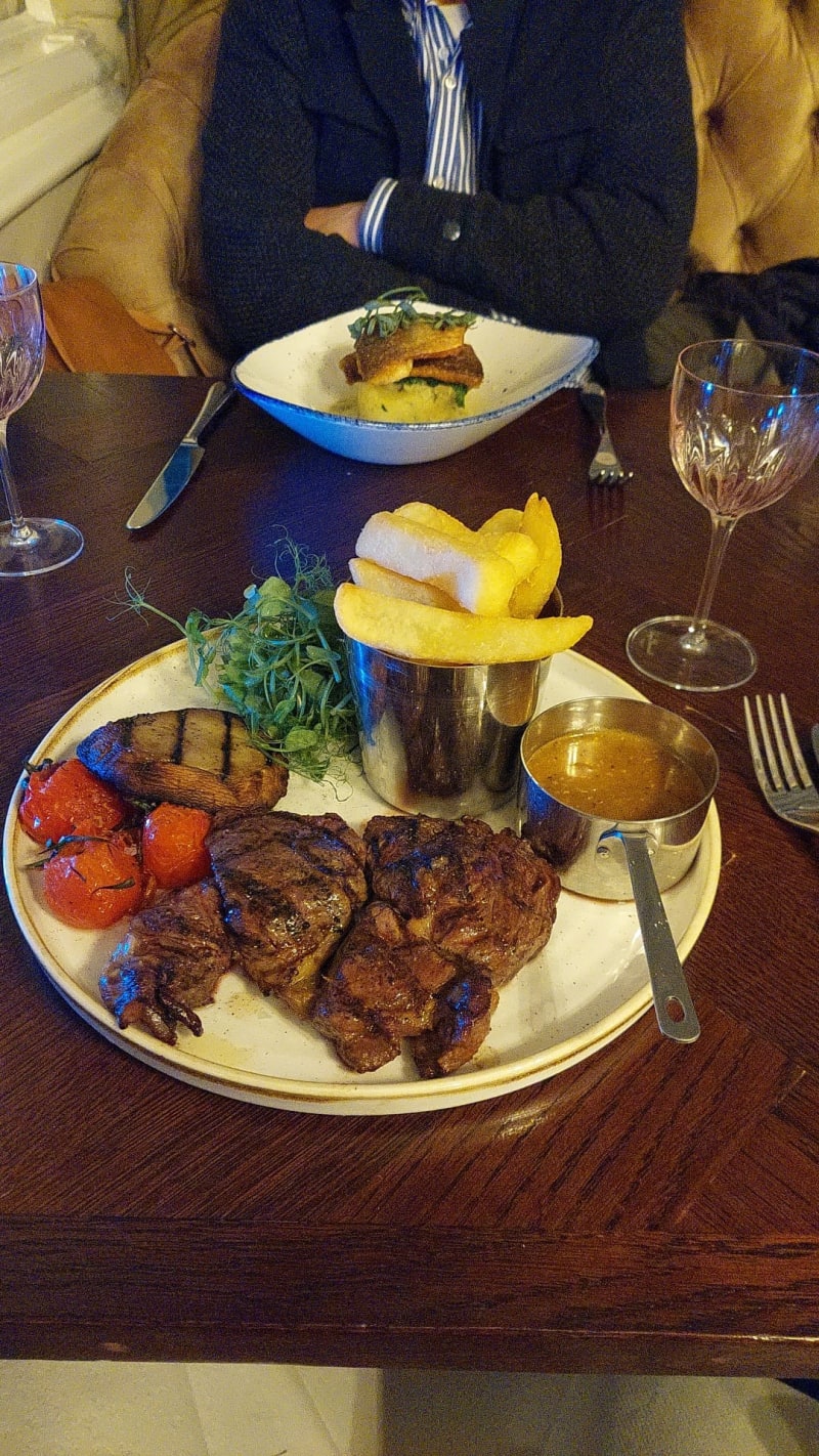 Restaurant & Bar at Clermont Charing Cross in Londen - Menu ...